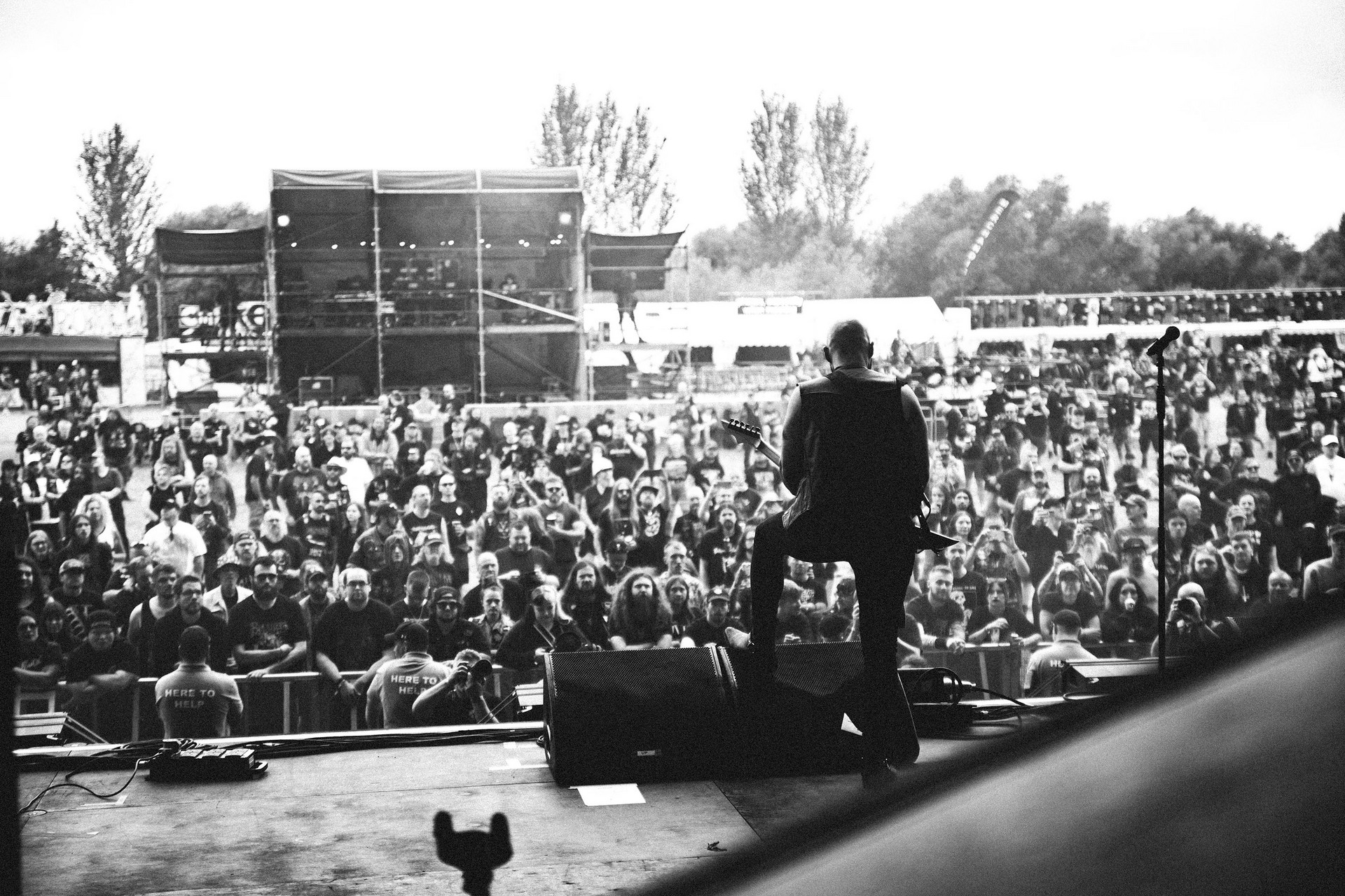 That Metal Coach | Official